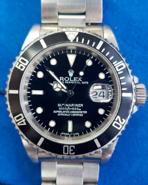 Rolex Submariner Date 40MM Steel Black Dial (16610) – Grailzee