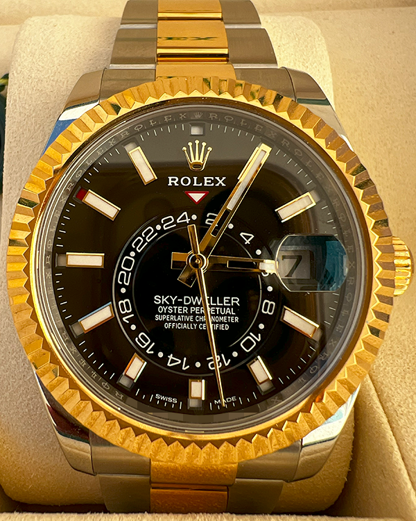 2023 Rolex Sky-Dweller 42MM Black Dial Two-Tone Oyster Bracelet (32693 ...