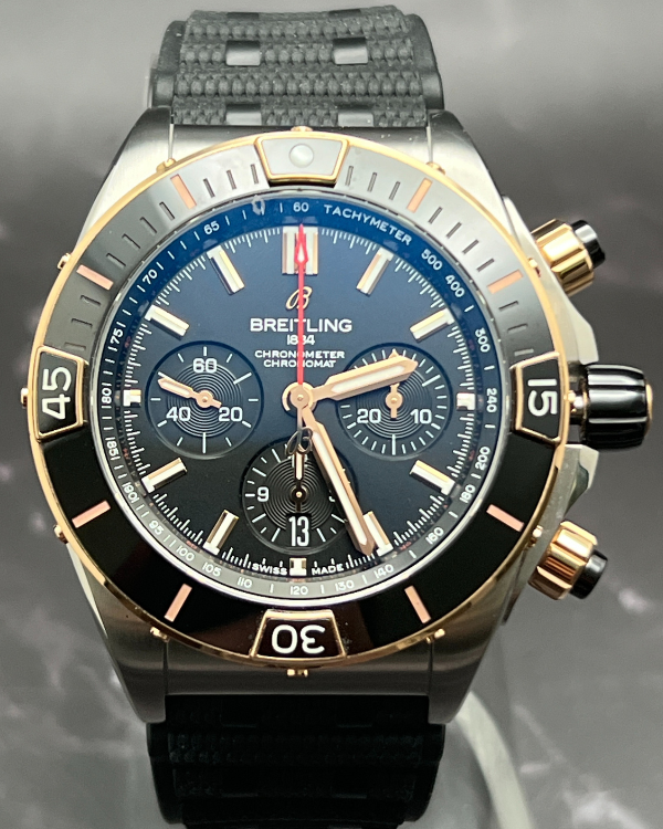 Breitling Chronomat Super Chronomat B01 44 Rose Gold/Steel Black Dial ...