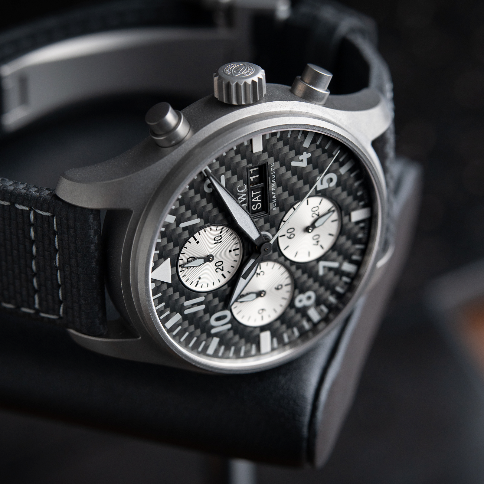 2021 IWC Schaffhausen Pilot's Watch Titanium "AMG" Edition Carbon Fibe ...