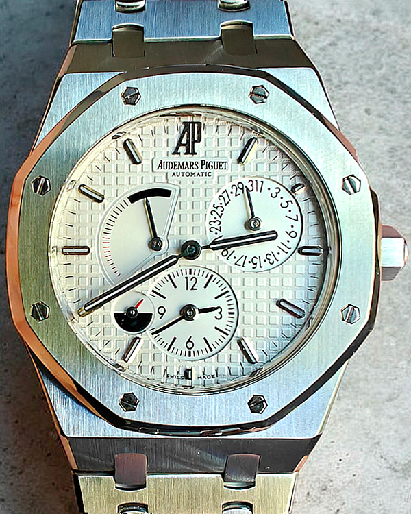 Audemars Piguet Royal Oak Dual Time 39MM White Dial Steel Bracelet (26 ...
