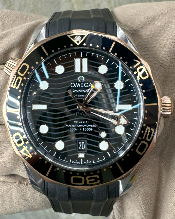 Omega Seamaster Professional Diver 300M 42MM Black Dial Rubber Strap ...