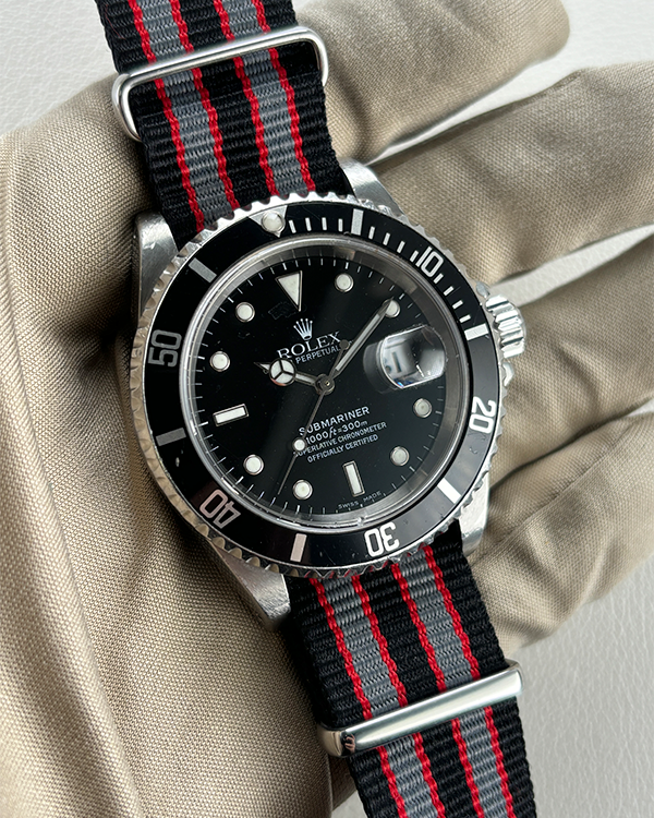 2002 Rolex Submariner Date 40MM Black Dial Aftermarket Textile Strap ...