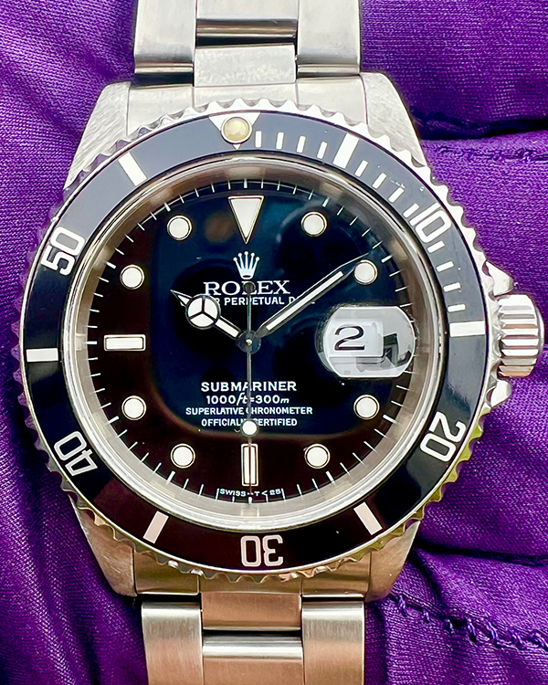 1998 Rolex Submariner Date 40MM Black Dial Oyster Bracelet (16610 ...