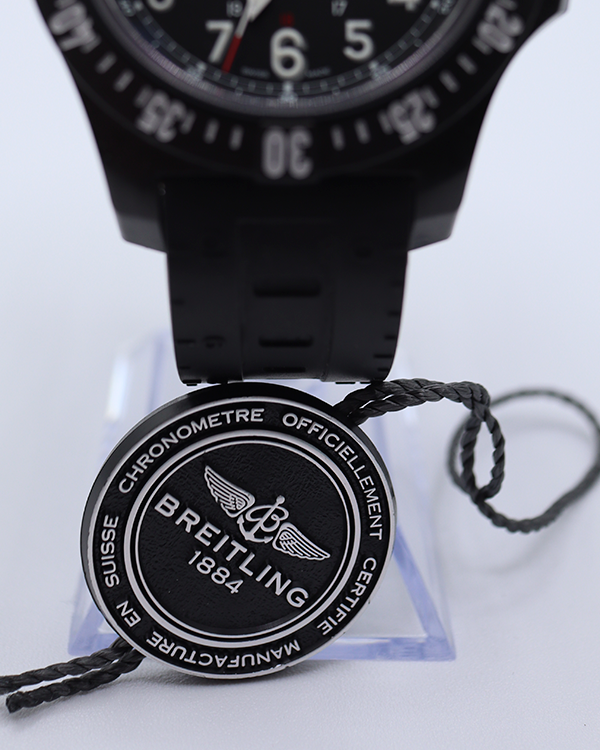No Reserve - 2018 Breitling Colt Skyracer 45MM Quartz Black Dial Rubbe ...