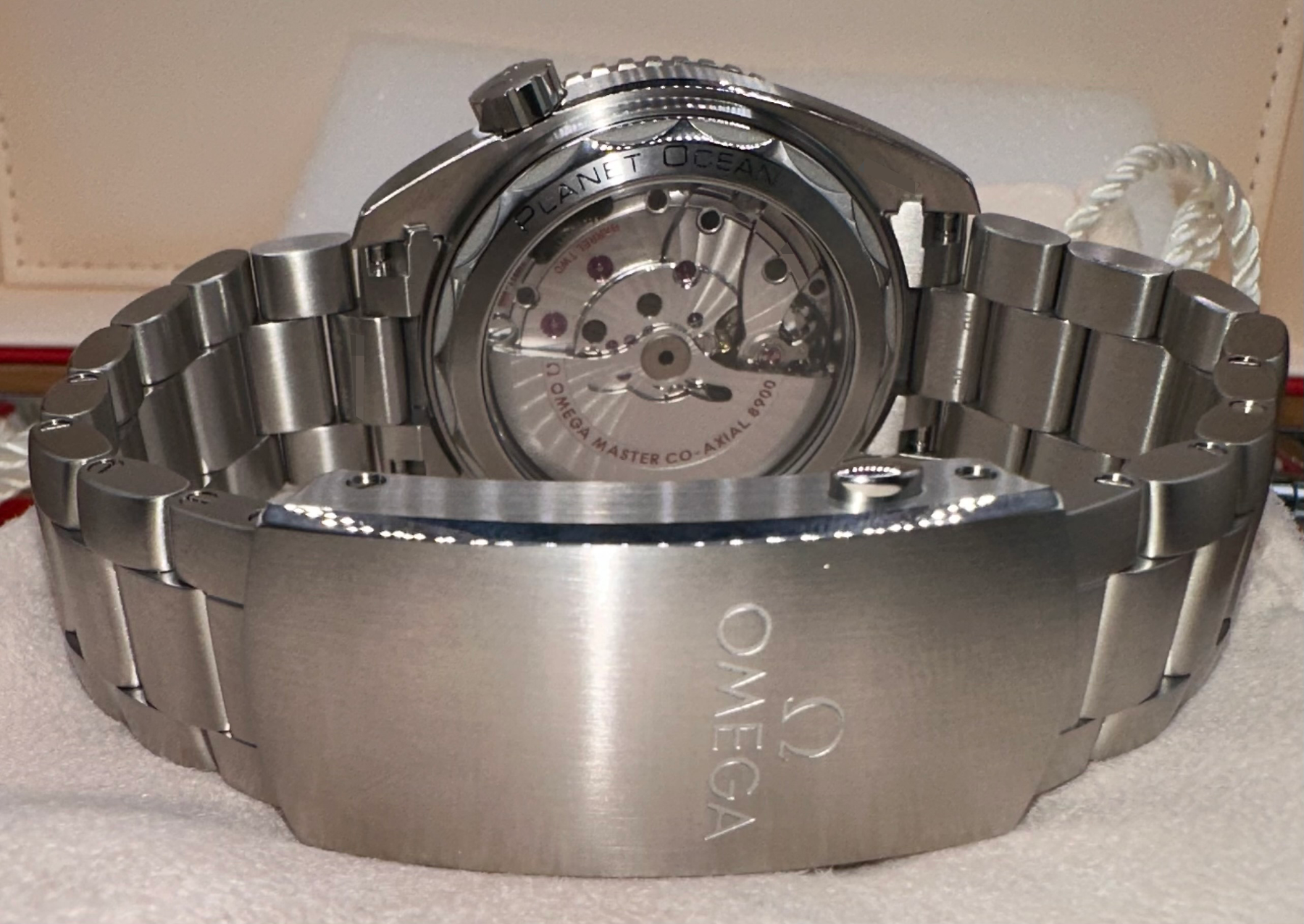 2023 Omega Seamaster Creamsicle Planet Ocean 600M Co-Axial Master Chro ...