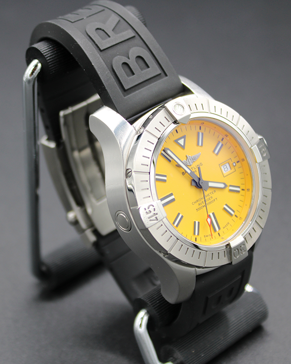 Breitling Avenger Seawolf 45MM Yellow Dial Rubber Strap (A17319) – Grailzee