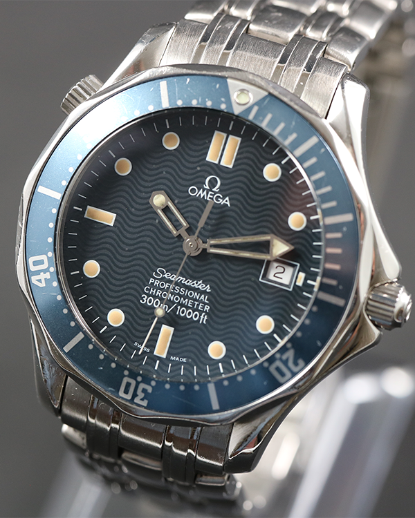 1999 (60 mill. Serial) Omega Seamaster Diver 300M "James Bond" 41MM Bl ...