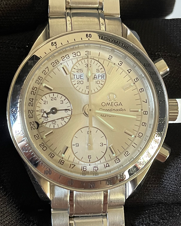 2004 Omega Speedmaster Day-Date 39MM Silver Dial Steel Bracelet (3523 ...