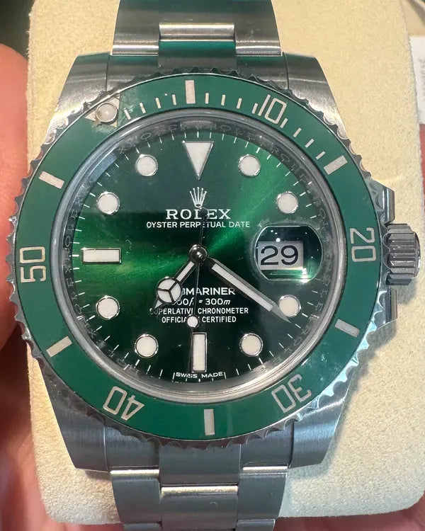 2019 Rolex Submariner Date “Hulk” 40MM Green Dial Oyster Bracelet (116 ...
