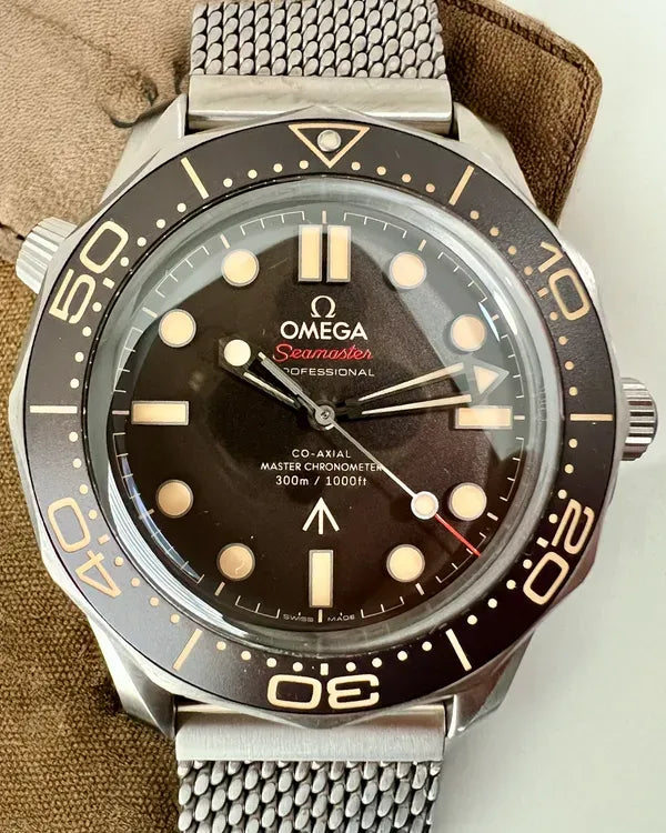 2025 Omega Seamaster Diver 300M "007 Edition" 42MM Brown Dial Titanium ...
