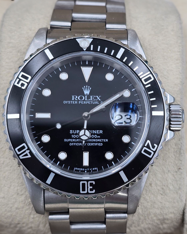 1998 Rolex Submariner Date 40MM Black Dial Oyster Bracelet (16610 ...