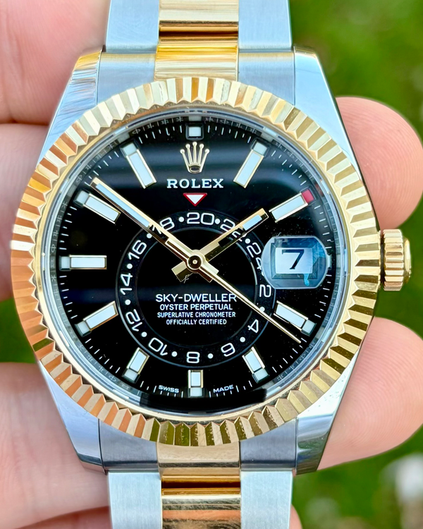 2023 Rolex Sky-Dweller 42MM Black Dial Two-Tone Oyster Bracelet (32693 ...