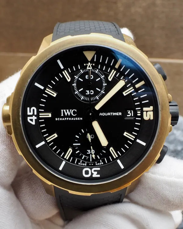 IWC Schaffhausen Aquatimer Chronograph "Charles Darwin" S.E. 44MM Blac ...
