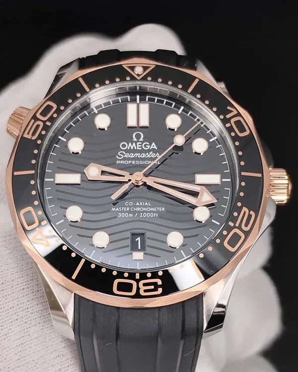 2025 Omega Seamaster Diver 300M 42MM Black Dial Rubber Strap (210.22.4 ...