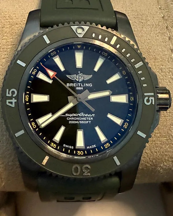 Breitling Superocean Black Steel L.E. 46MM Green Dial Rubber Strap (M1 ...