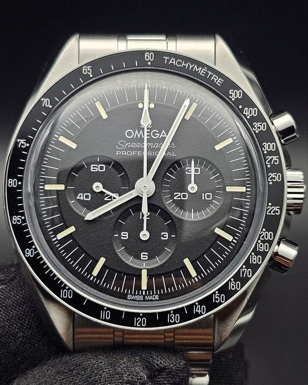 2025 Omega Speedmaster Professional Moonwatch 42MM Black Dial Steel Br ...