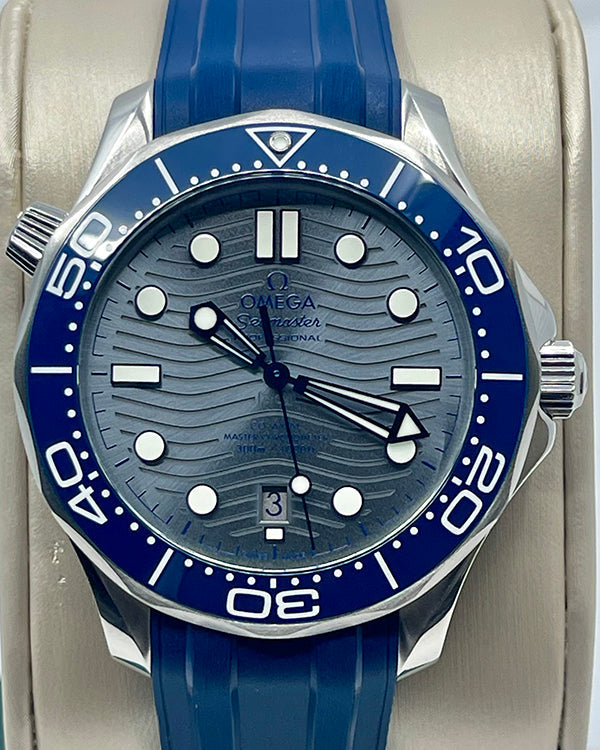 2019 Omega Seamaster Diver 300M 42MM Grey Dial Rubber Strap (210.30.42 ...