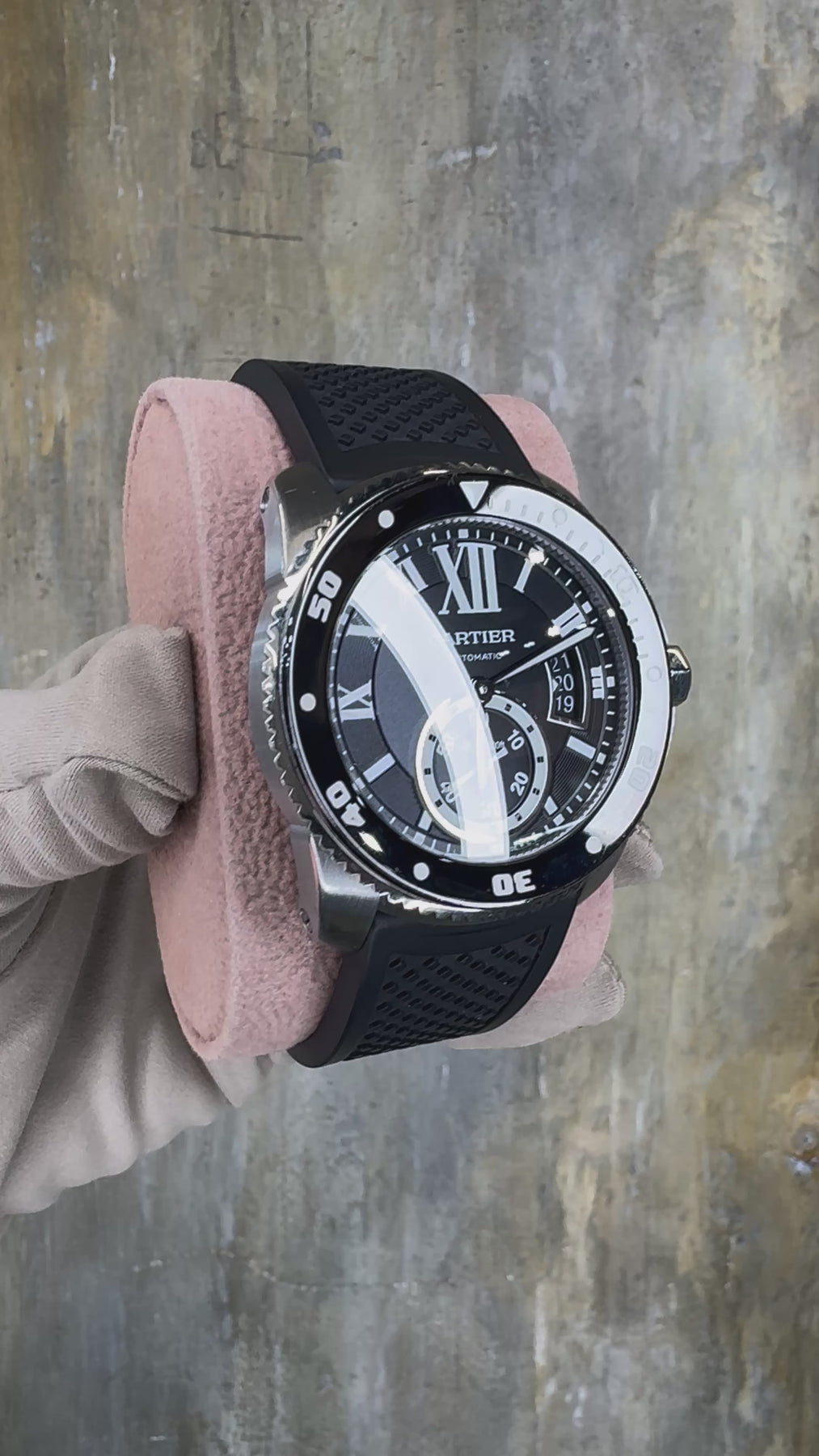 Cartier Calibre de Cartier Driver 42MM Black Dial Rubber Strap (3729 ...
