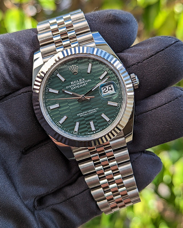Rolex Datejust 41 Motif Green Dial Jubilee Bracelet (126334) – Grailzee
